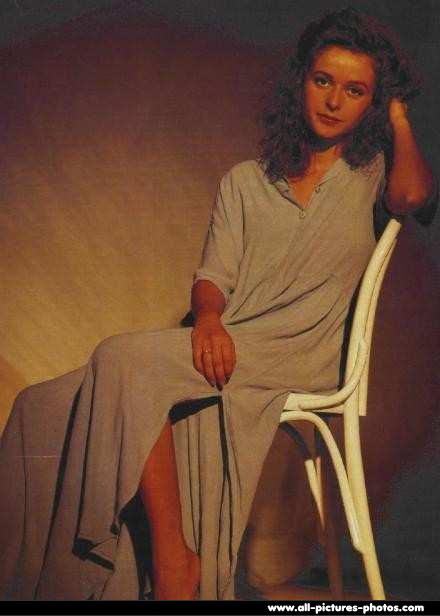 Picture of Julia Sawalha