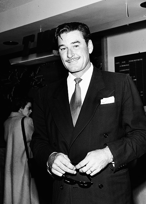 Picture of Errol Flynn
