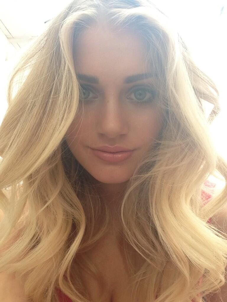 Picture Of Nicole Neal