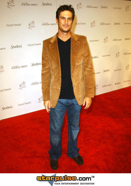 Picture of Oliver Hudson