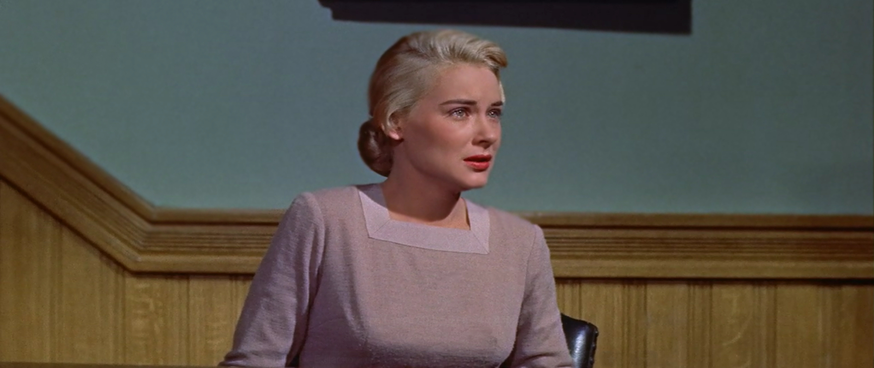Hope Lange