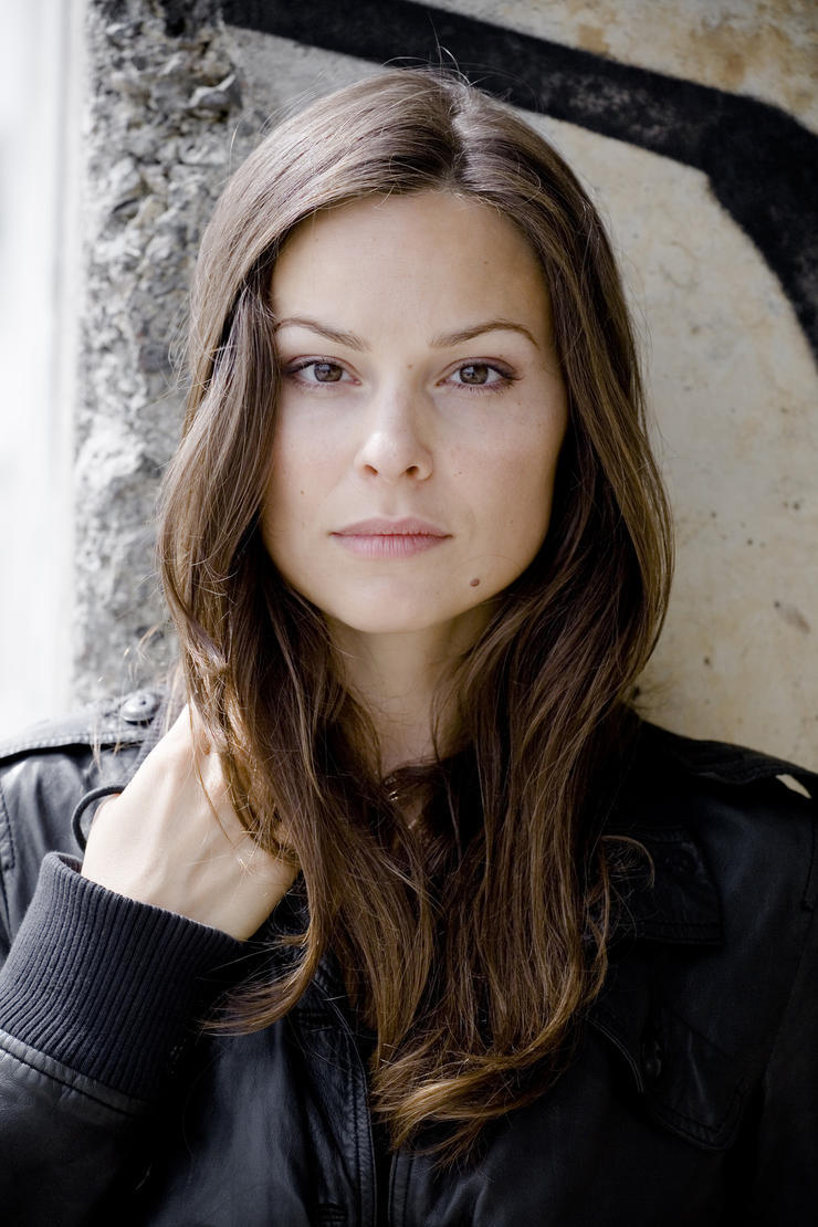 Picture of Mina Tander