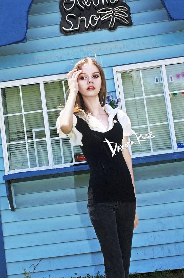 Dakota Rose image