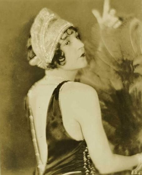 Picture of Dorothy Devore