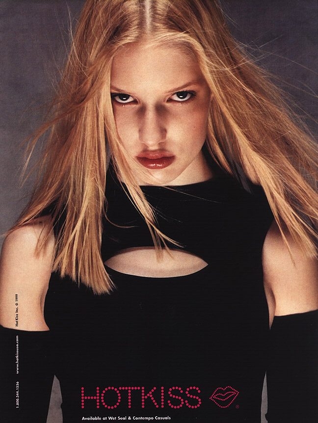 Picture of Sarah McNeilly