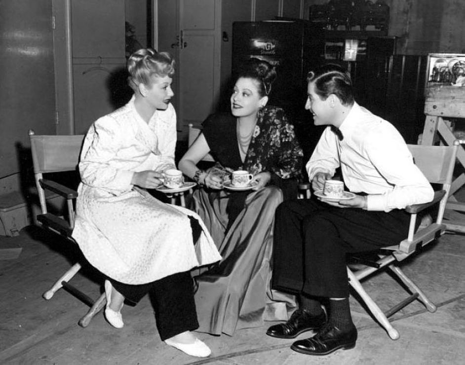 Picture of Two Smart People