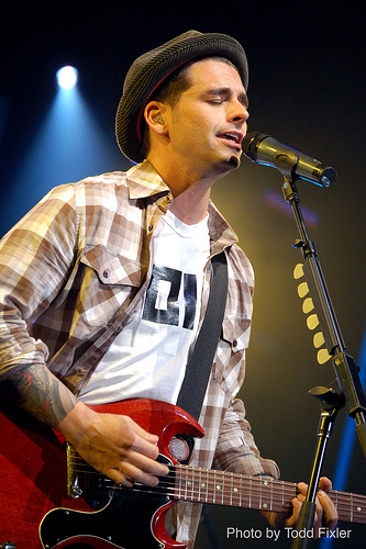 Picture of Christopher Carrabba