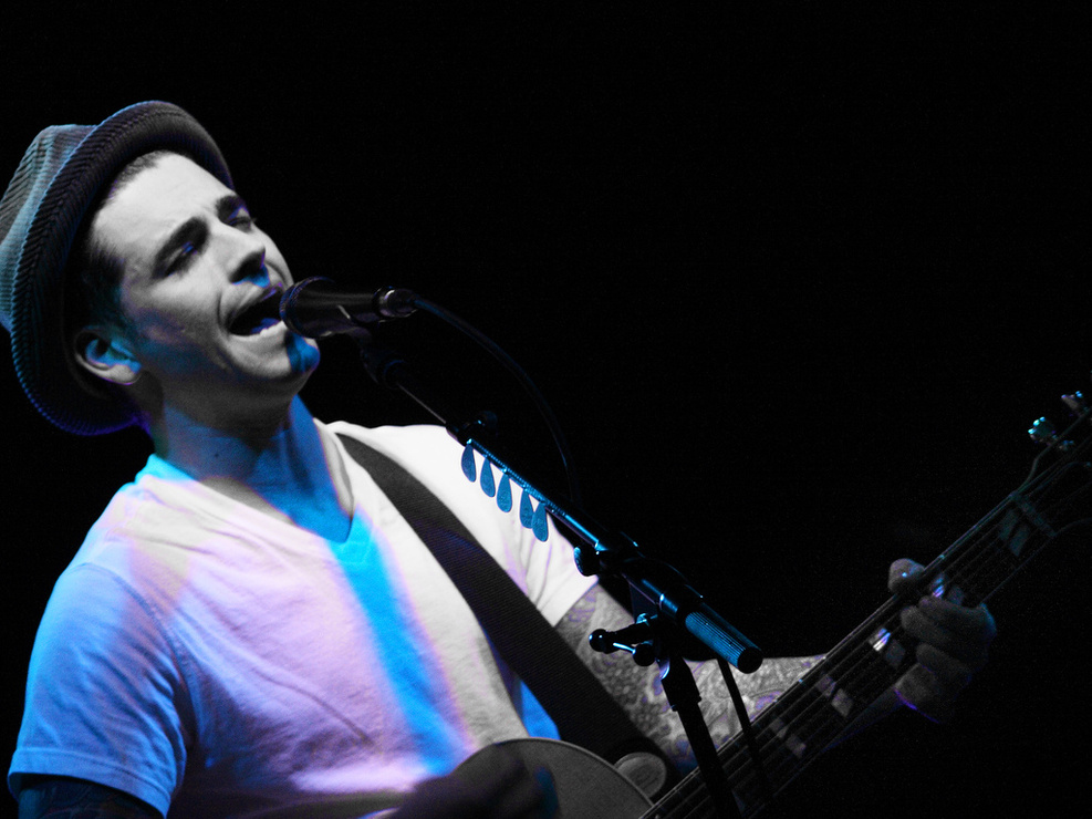 Image of Christopher Carrabba