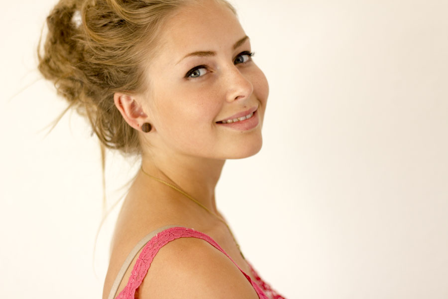 Anna April picture