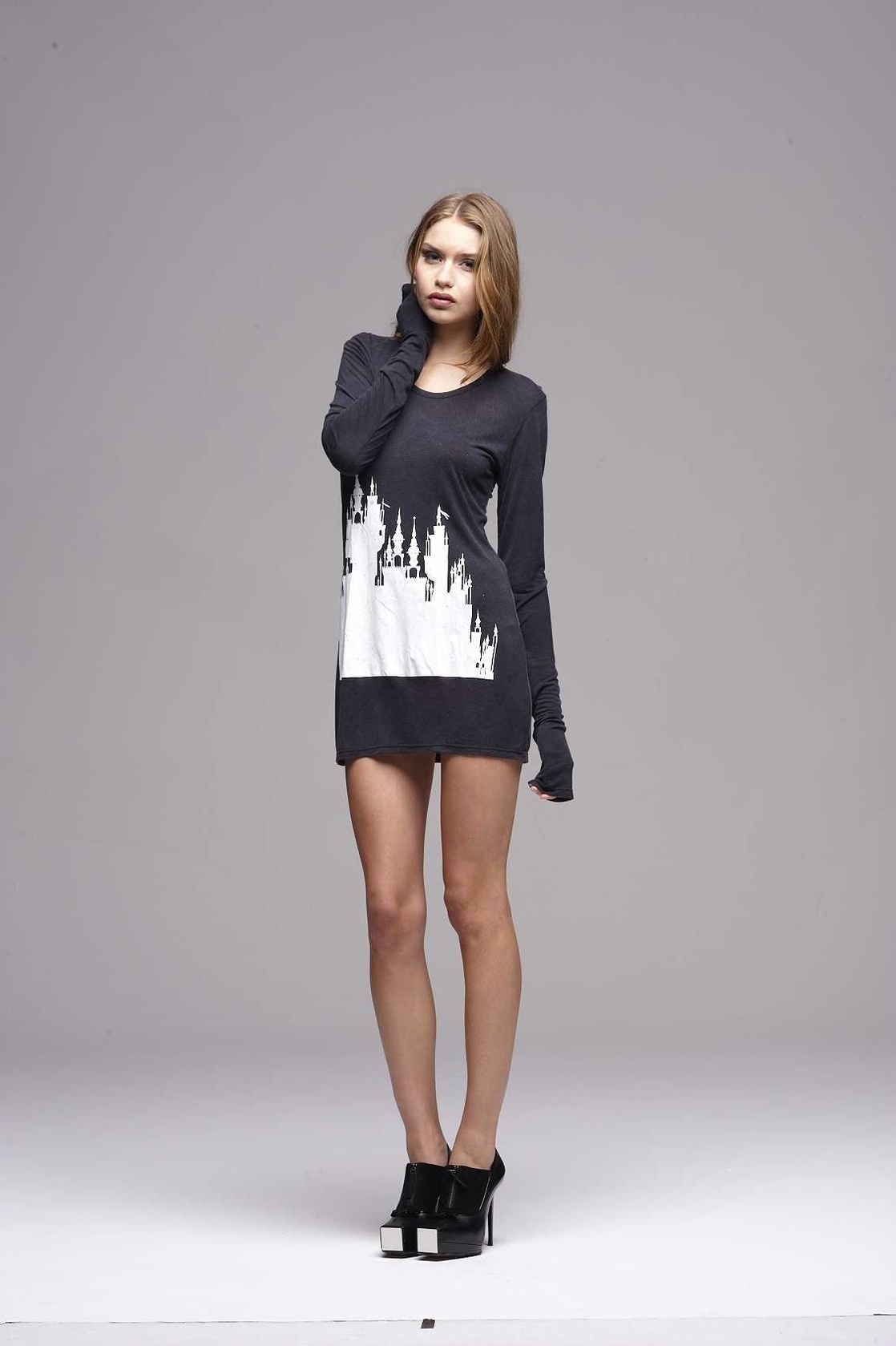 Picture of Avril Alexander