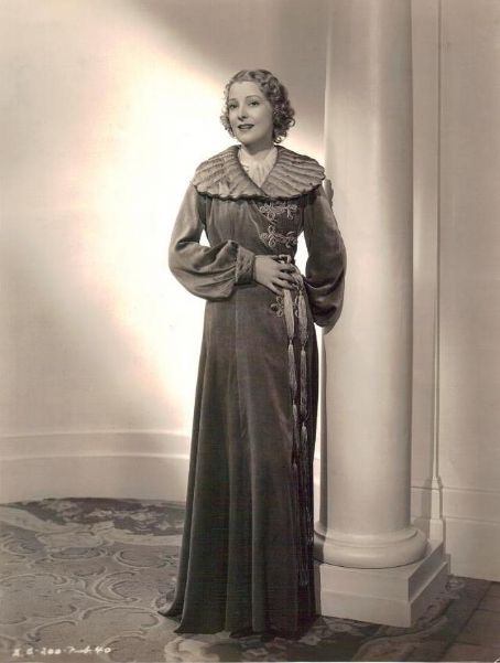 Image of Helen Vinson