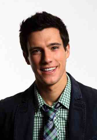 Picture of Drew Roy