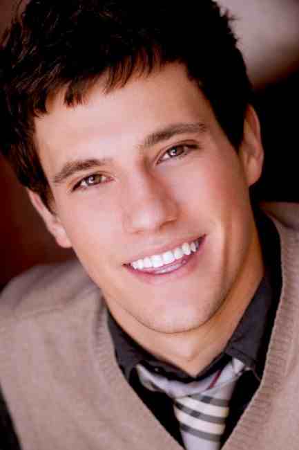 Picture of Drew Roy