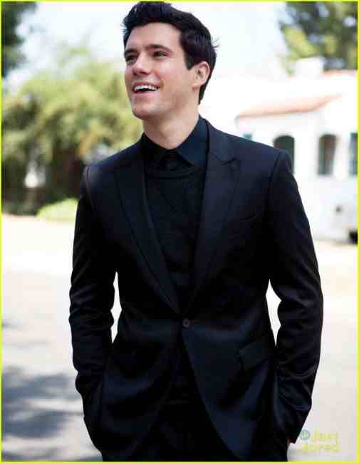 Picture of Drew Roy