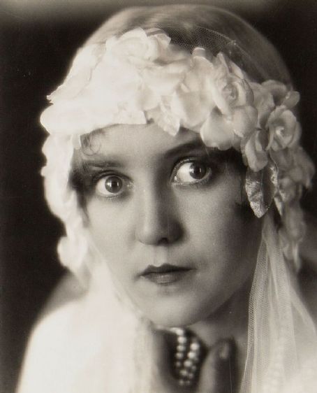 Picture of Ruth Taylor