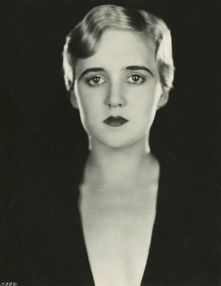 Picture of Ruth Taylor