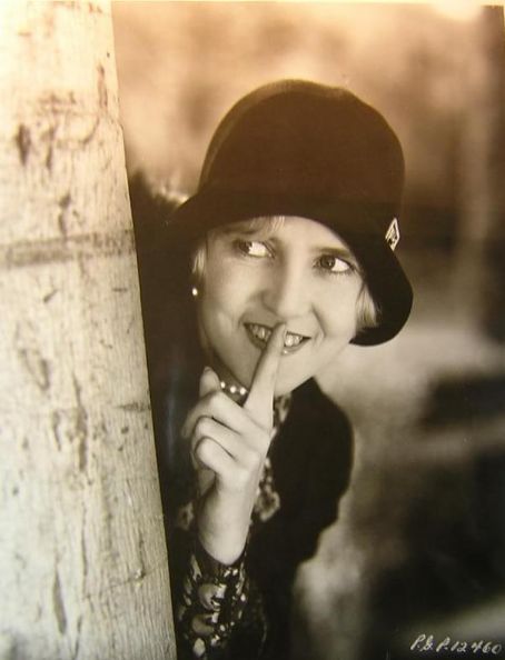 Picture of Ruth Taylor