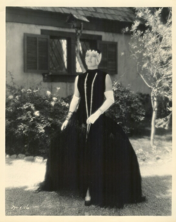 Image of Aileen Pringle