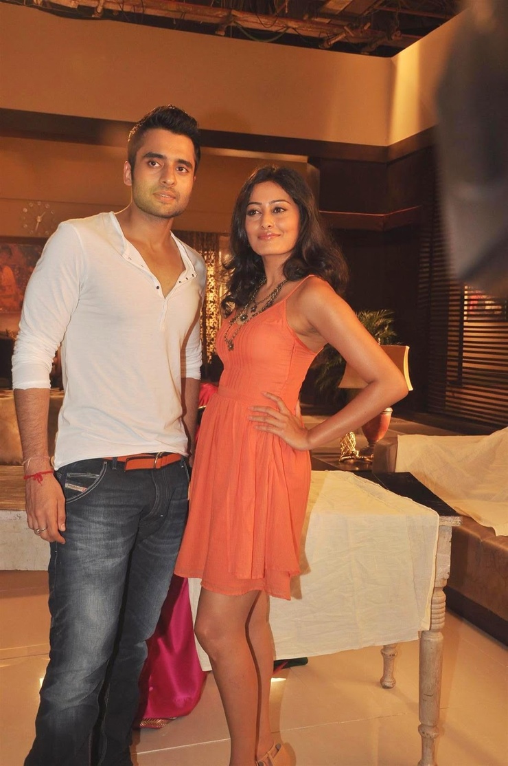 Picture of Nidhi Subbaiah