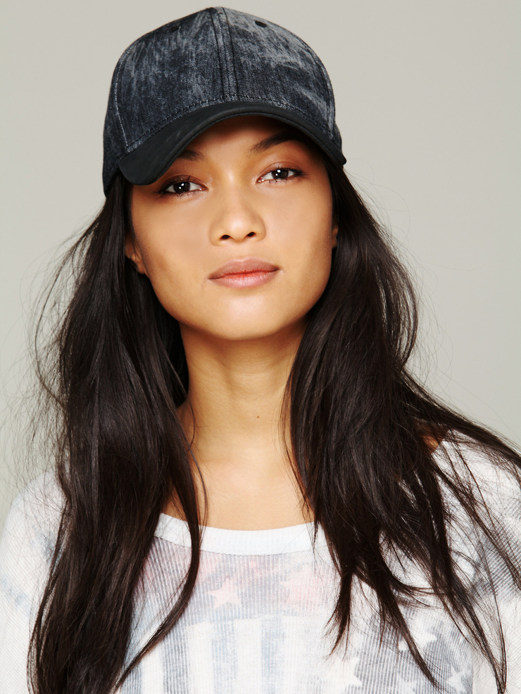 Picture of Charo Ronquillo