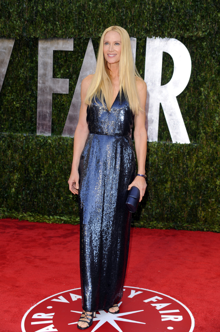 Picture of Kelly Lynch