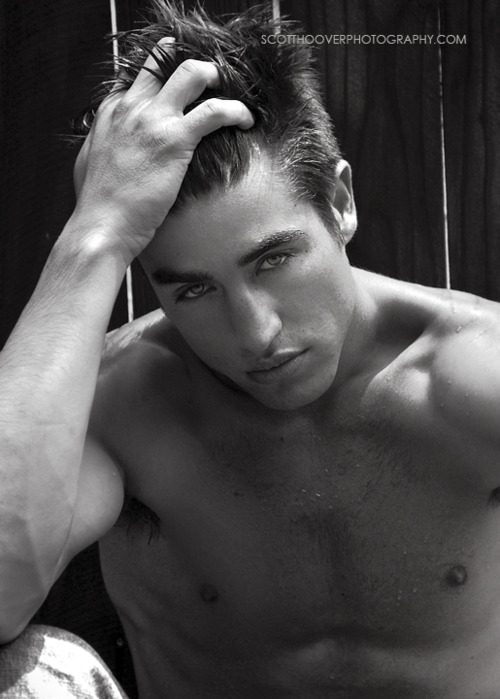 Picture of Benjamin Elliott