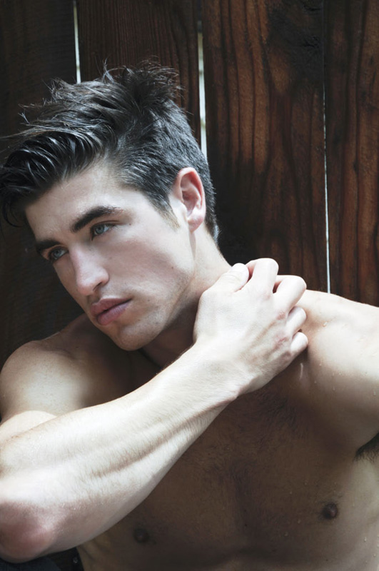 Benjamin Elliott picture