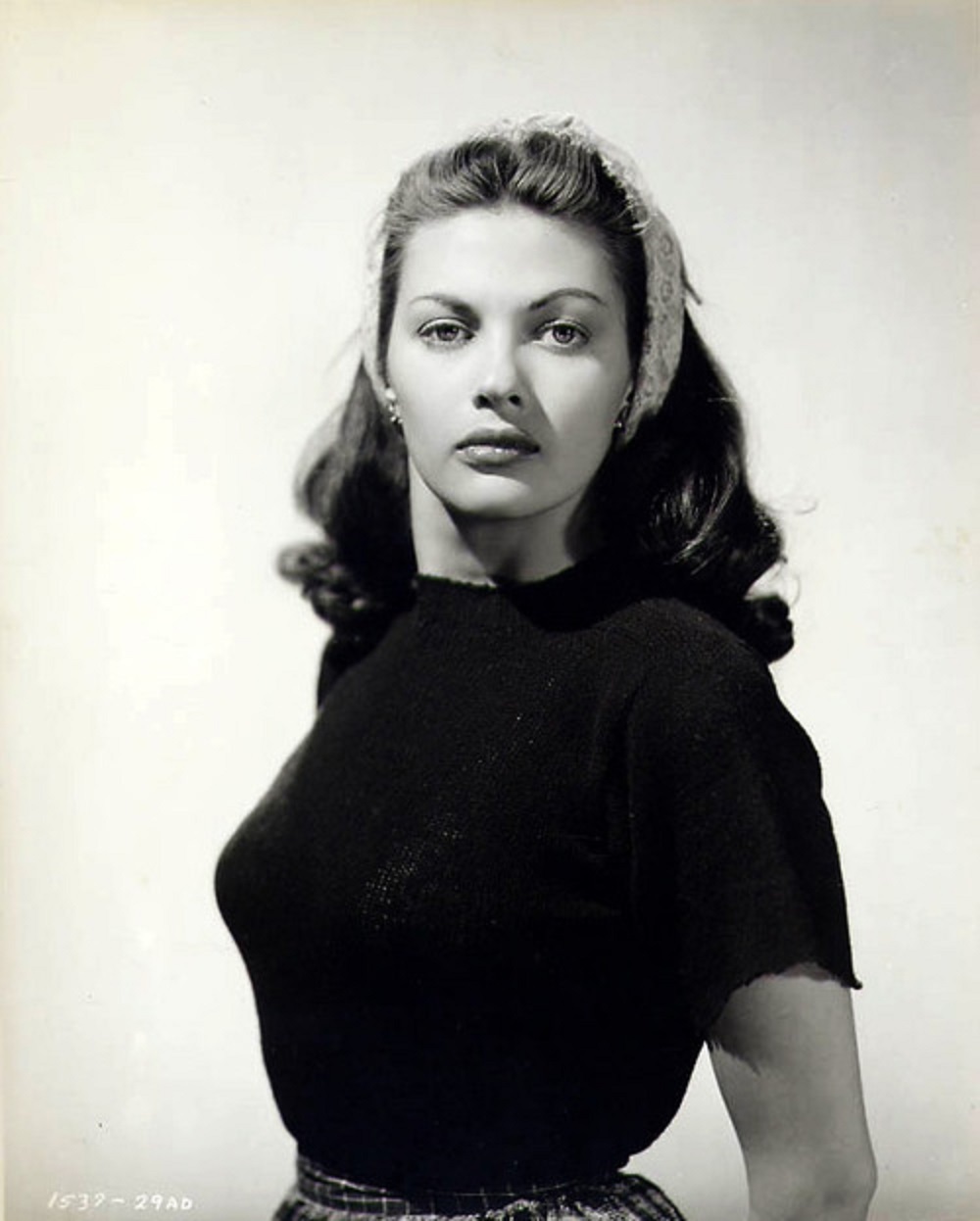 Yvonne De Carlo image