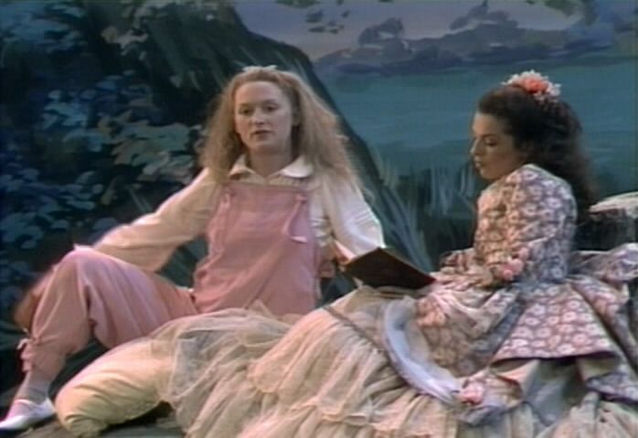 Picture of Alice at the Palace