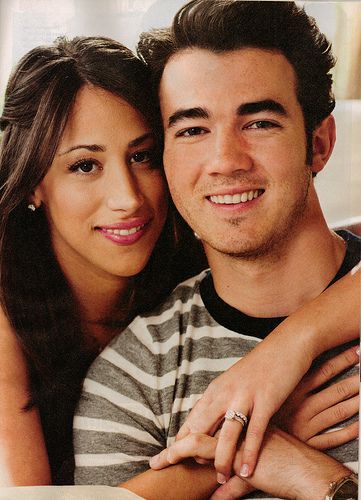 Image of Danielle Deleasa
