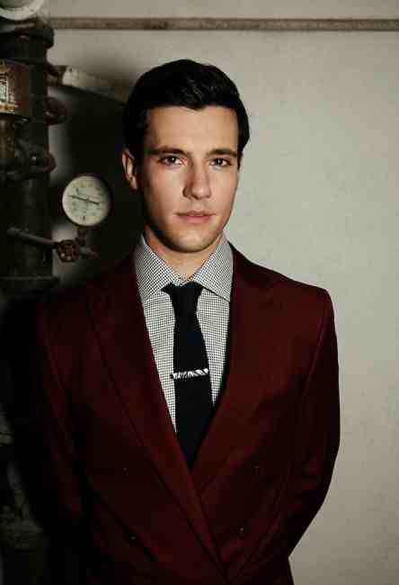 Drew Roy image