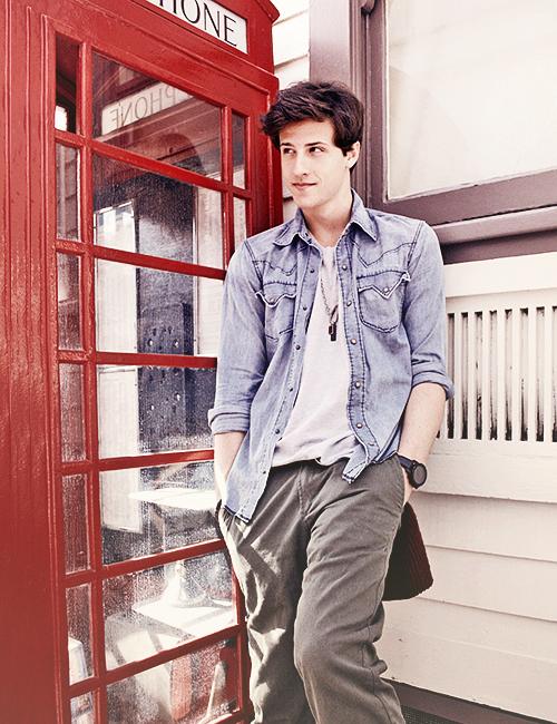 Picture of Shane Harper