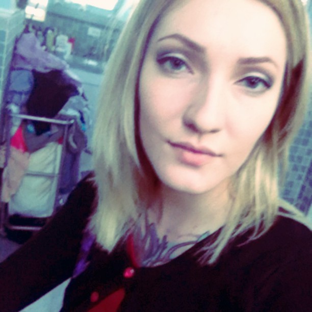 Michaeline Singer image