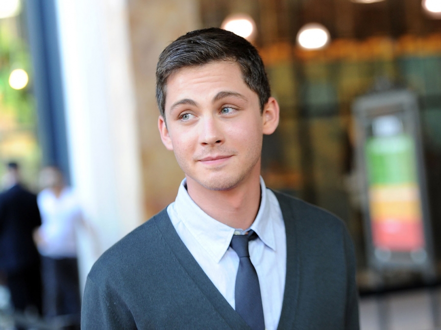 Picture of Logan Lerman