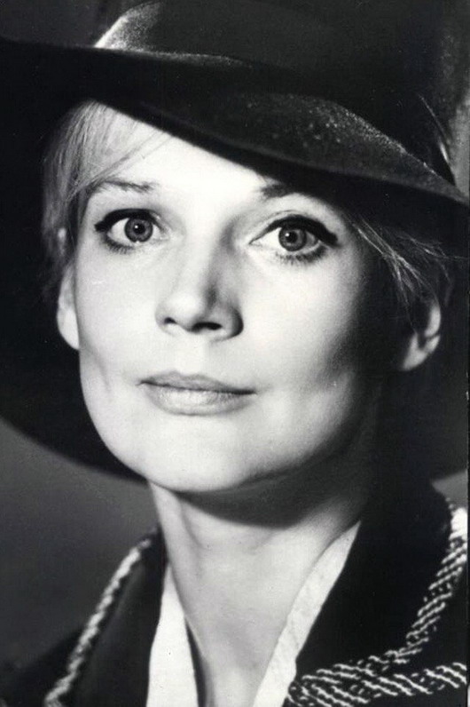 Picture of Ingrid Andrina