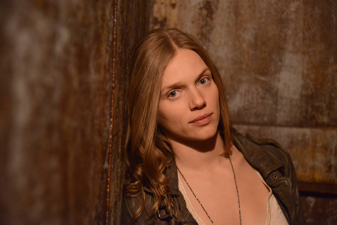 Picture of Tracy Spiridakos
