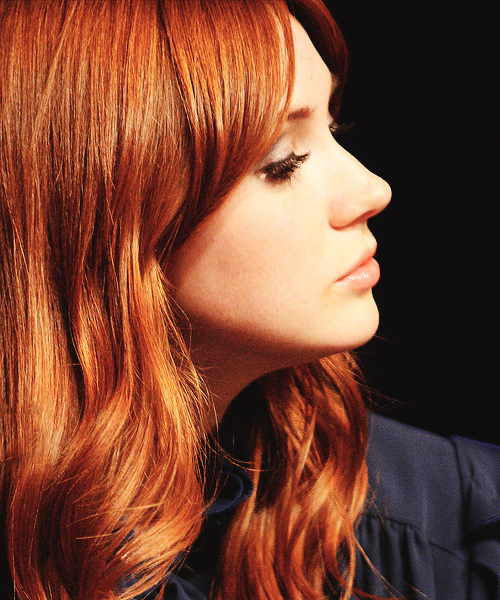 Picture of Karen Gillan