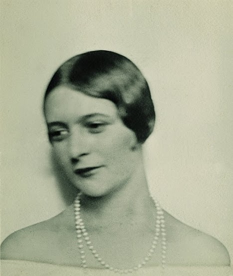 Picture of Edina Altara