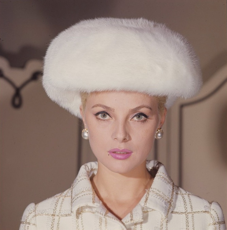 Virna Lisi picture