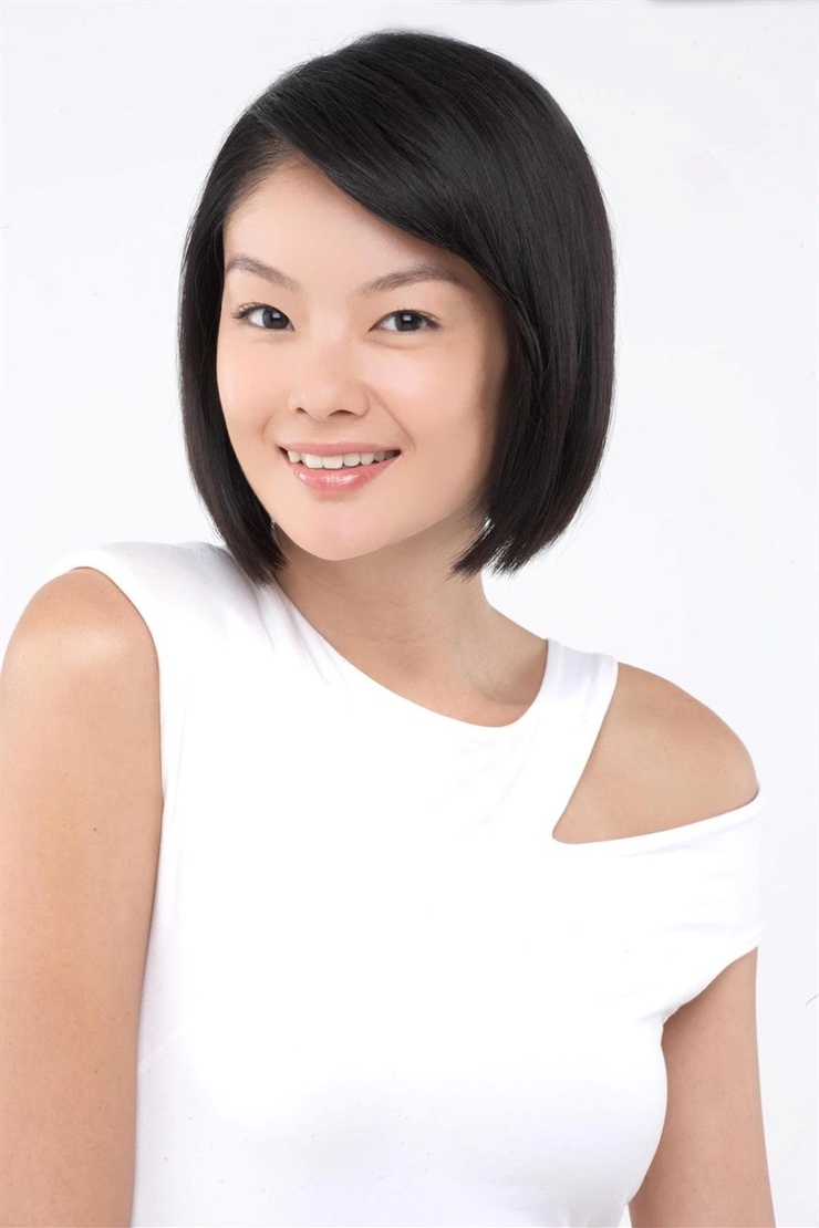 Picture of Sheila Sim (II)