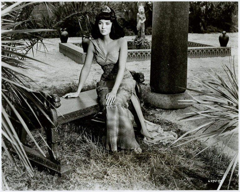 Linda Cristal