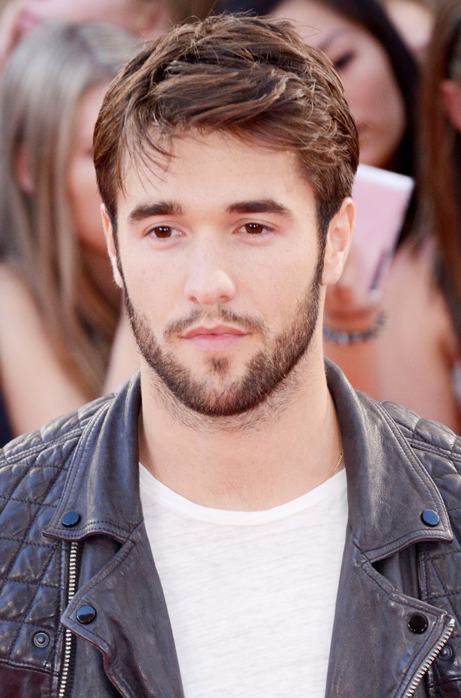Picture of Joshua Bowman
