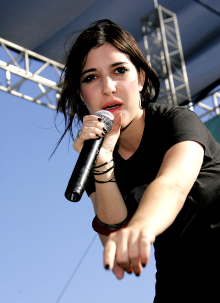 Picture of Lisa Origliasso