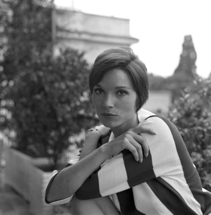 Elsa Martinelli image