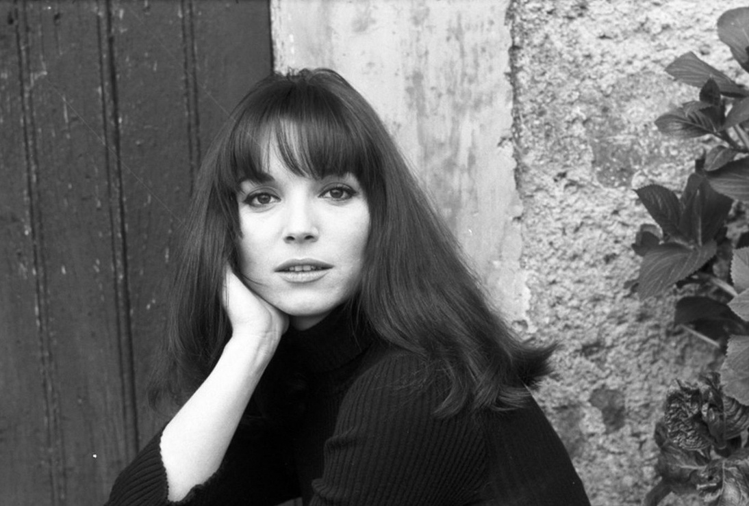 Elsa Martinelli picture