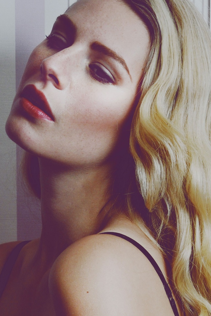 Picture of Chloe Hayward