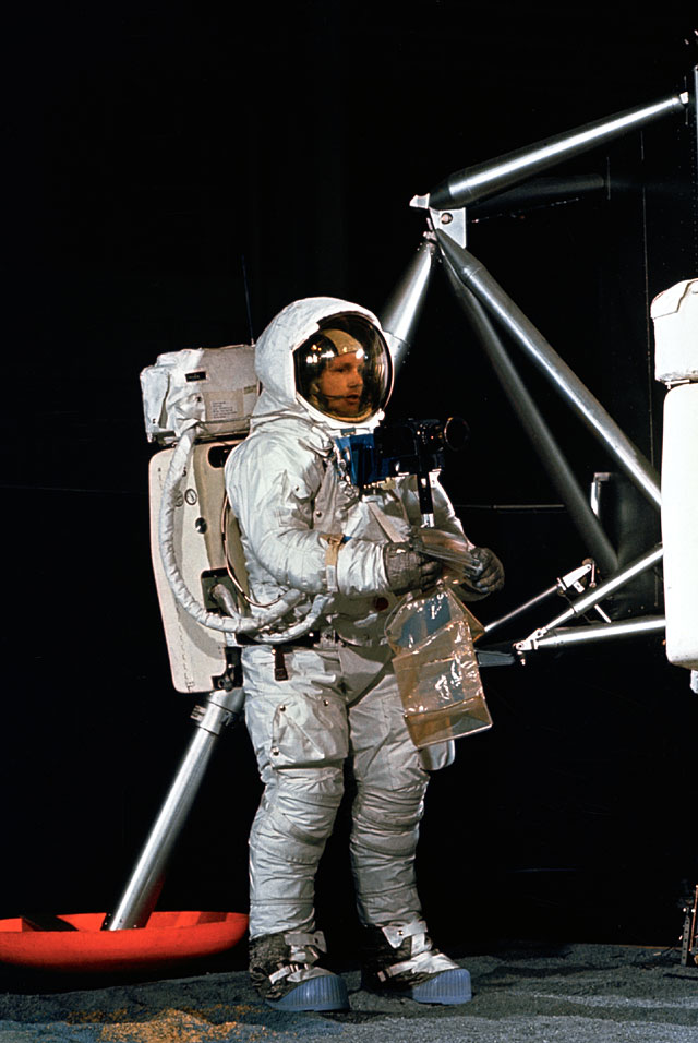 Picture of Neil Armstrong