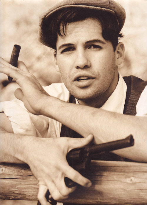 Picture of Billy Zane