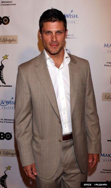 Greg Vaughan picture