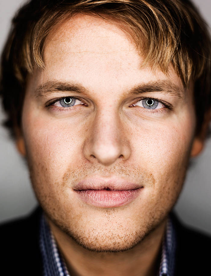 Picture of Ronan Farrow